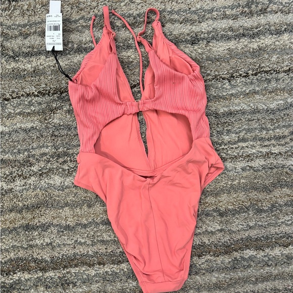 Robin Piccone | Swim | Robin Piccone One Piece Swimsuit Sz 6 Nwt Robin ...
